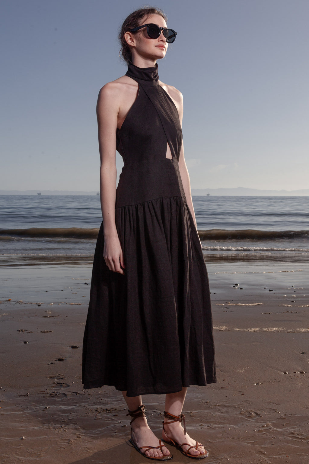 Ava Dress - Noir Tissue Linen – Heidi Merrick