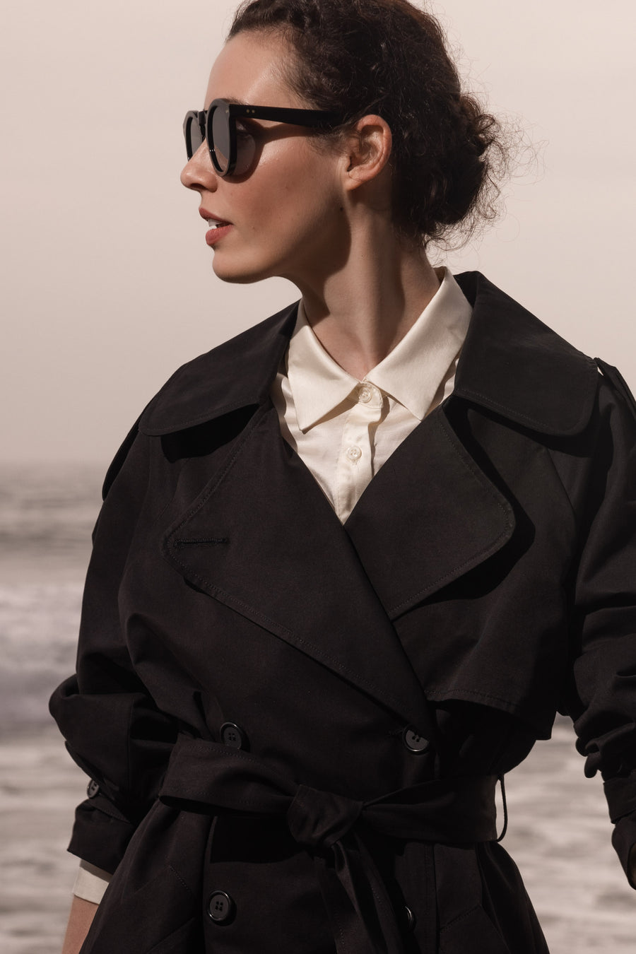 Ex-Pat Frame - Black – Heidi Merrick